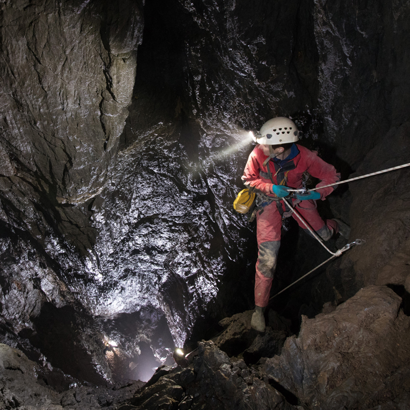 Caving Academy: Courses
